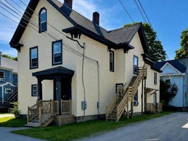 house Bangor ME DS103666931