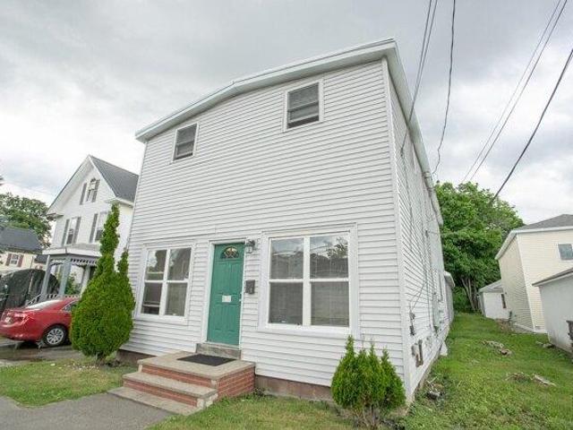 house Bangor ME DS104043668