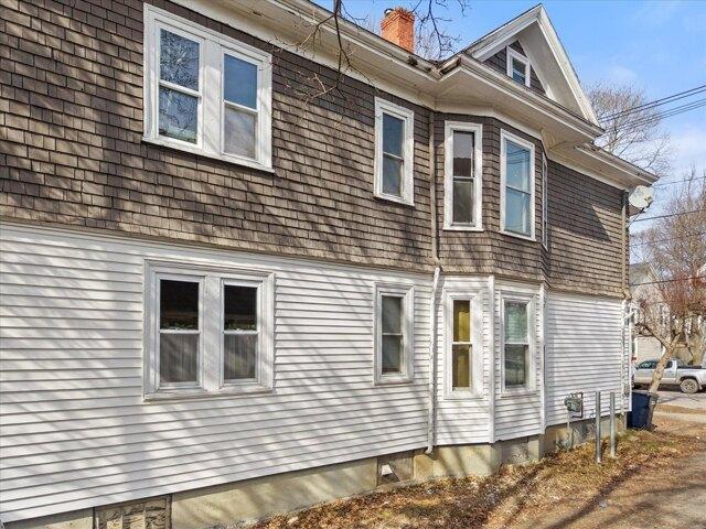 house Bangor ME ES103034452