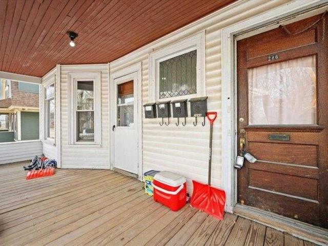 house Bangor ME ES105474497