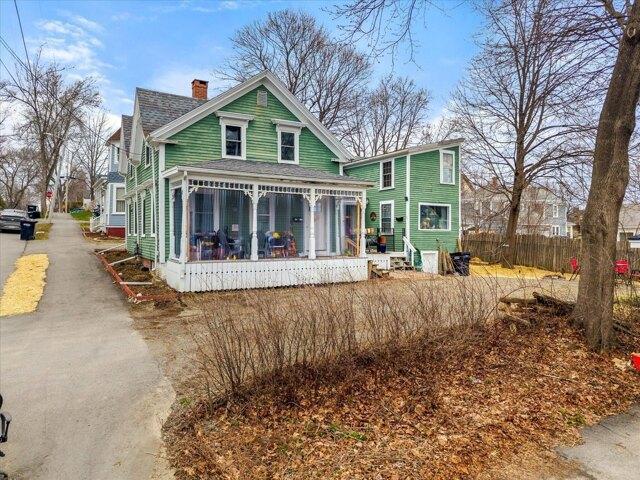 house Bangor ME ES105141661