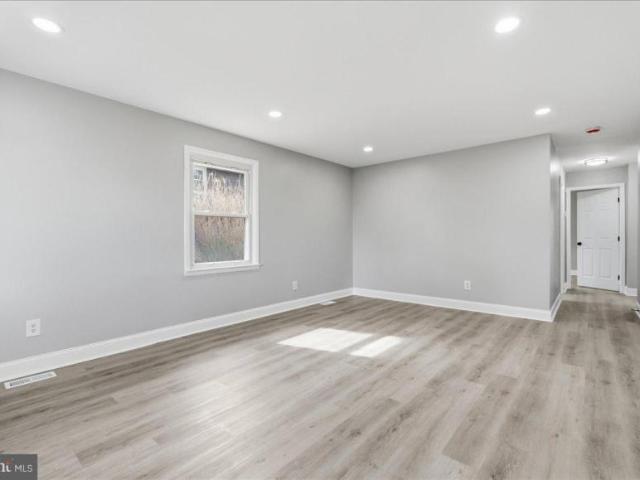 house Baltimore MD ES101948329