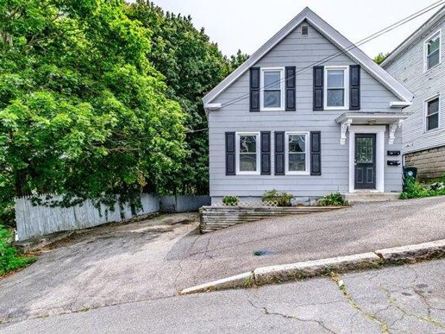 house Biddeford ME ES104512034