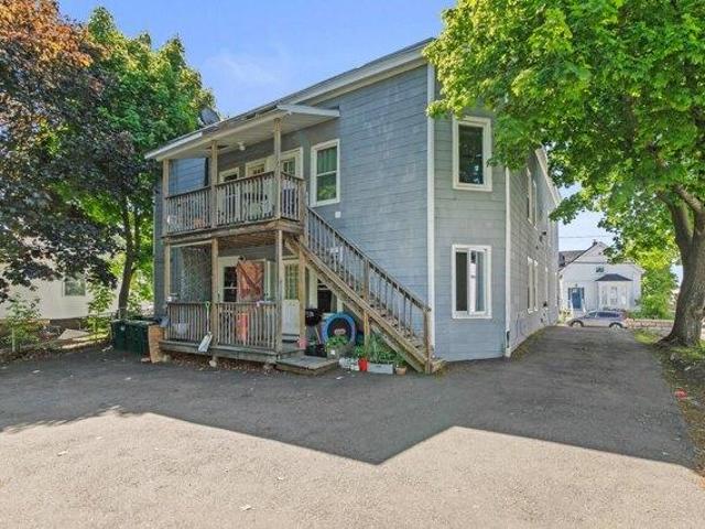 house Biddeford ME ES105092309