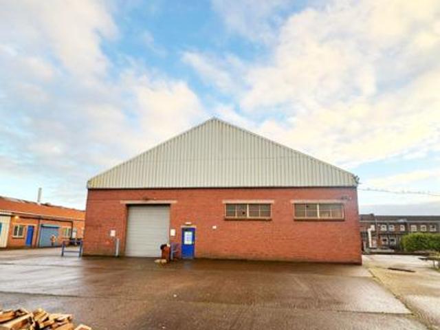 House Birmingham West Midlands 99973684