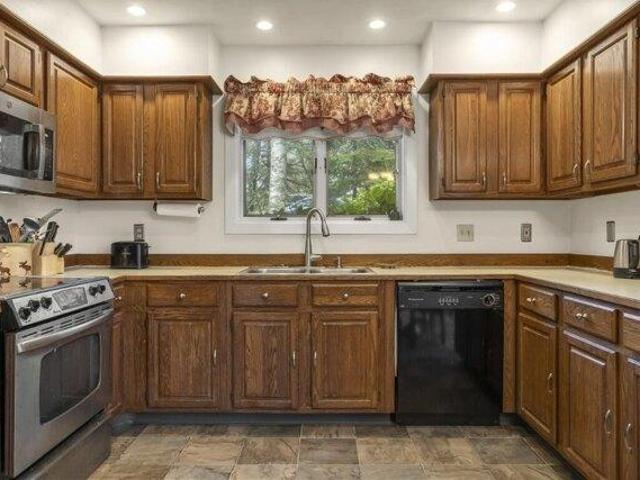 house Boothbay Harbor ME ES105175938