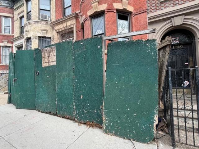 house BRONX NY ES102774882