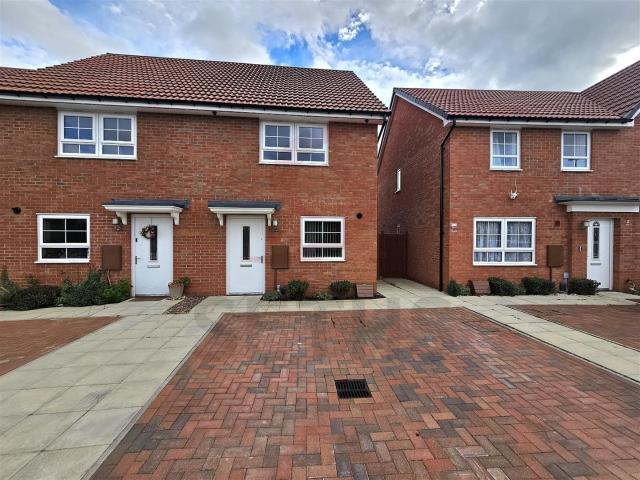house Broomfield Crescent Leicester, LE4