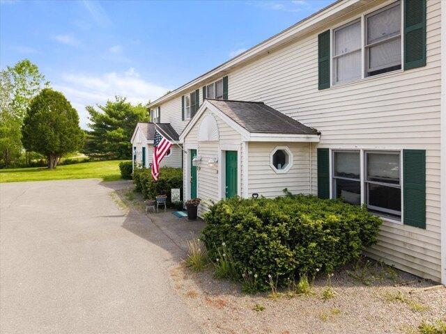 house Bradley ME ES104298406