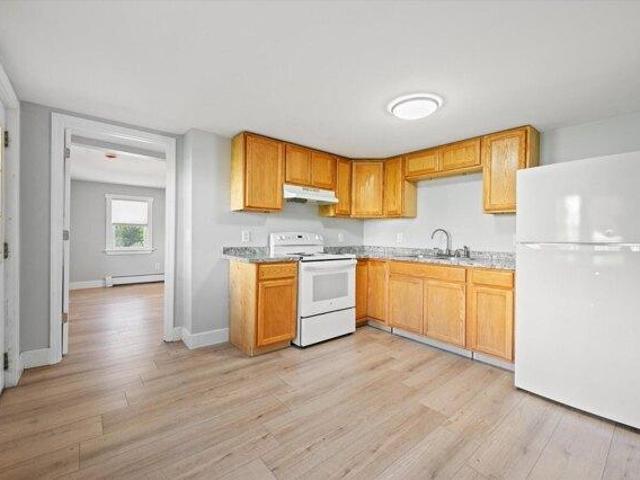house Brewer ME ES105514507