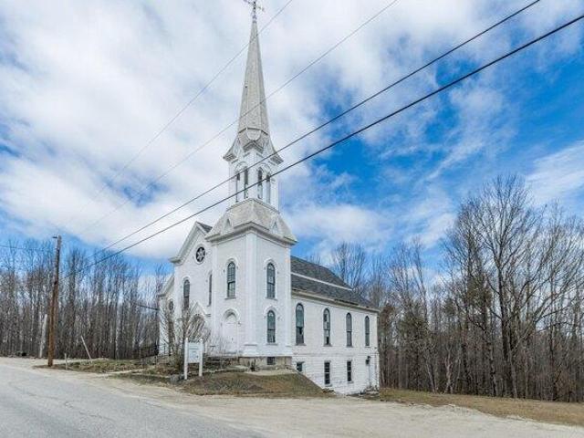 house Bridgton ME ES104010136