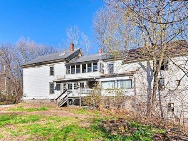 house Bridgton ME ES105144220