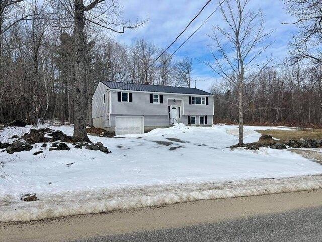 house Buckfield ME DS102157863
