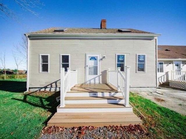 house Buxton ME ES103038006