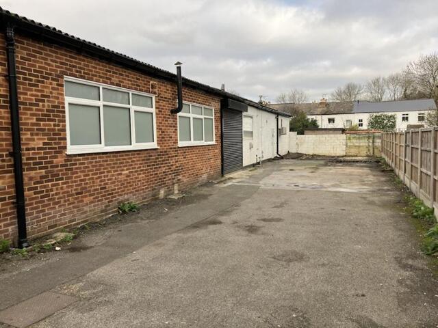 House Chertsey Great London LS100217957