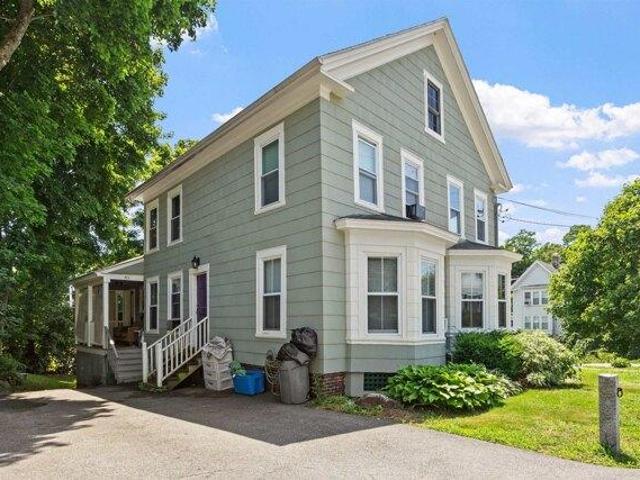 house Concord NH ES104567580