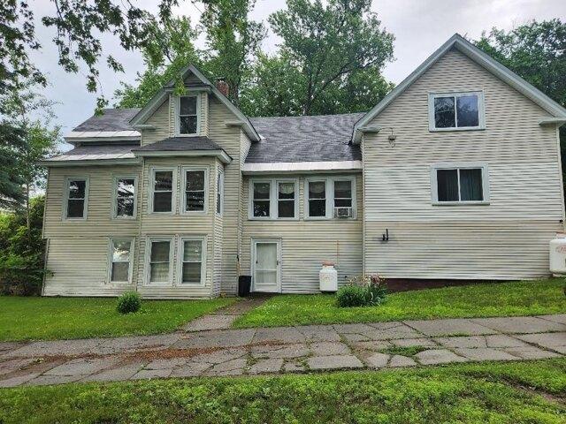 house Claremont NH ES105125466