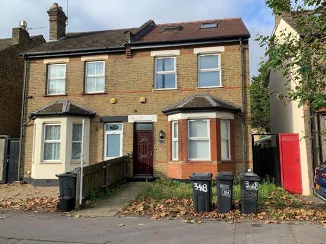 House Croydon Greater London 101995991