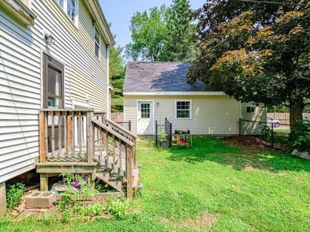 house Cumberland ME ES104113666