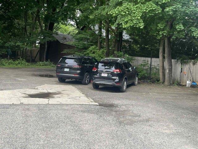 house Durham NH ES104568718