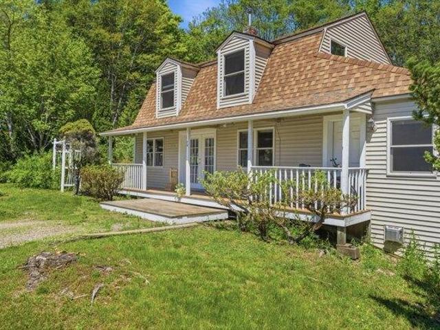 house Edgecomb ME ES103222223