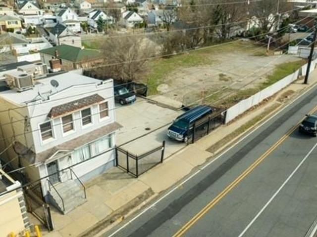 house Elmont NY ES89450339