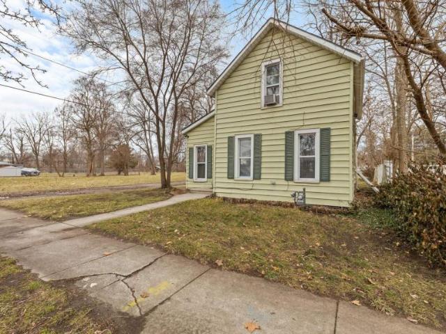 house Elkhart IN ES101252372