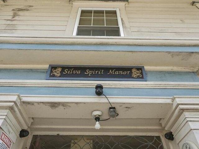 house Fall River MA ES105082242