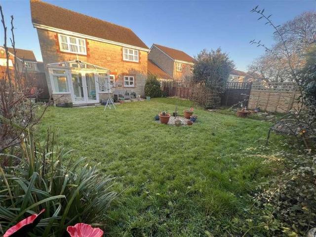 4 bed house for sale
