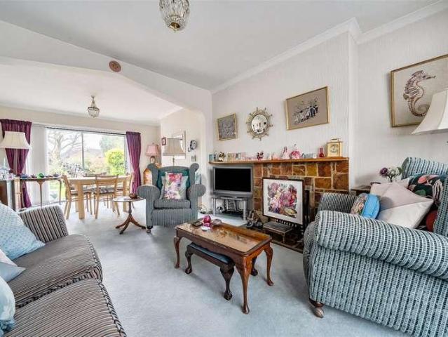 3 bed house for sale