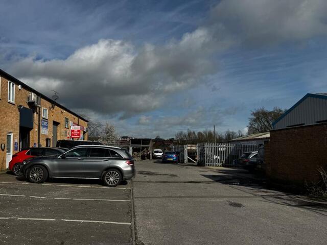 House For Sale Yeovil Somerset 300000 ES101675644