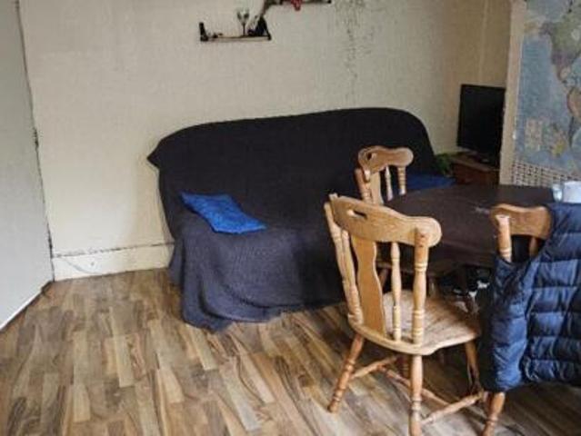 House For Sale Bangor Gwynedd 150000 ES99237283