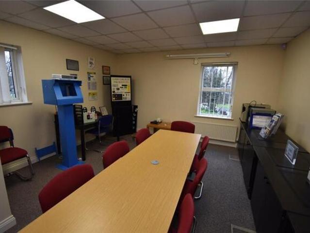 House For Sale Dunstable Central Bedfordshire 895000 ES98864653