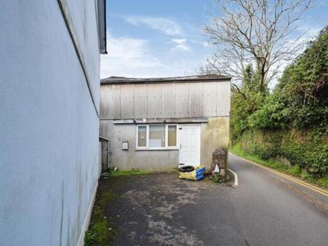 House For Sale In Abertawe, Castle Road