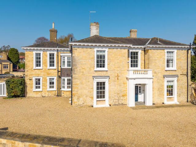 House for sale in Lindum House, 11 Sewell Road, Lincoln, Lincolnshire, LN2 5RY, LN2