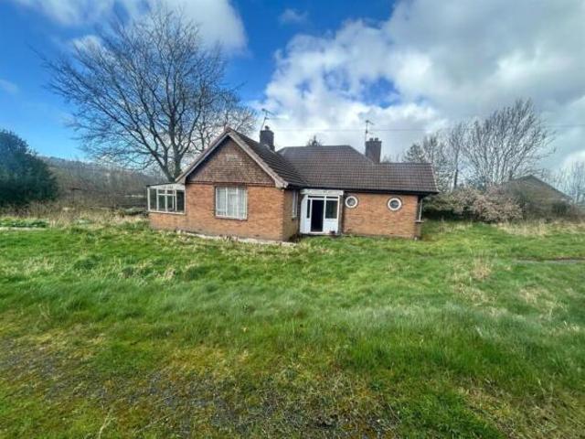House for sale in Lightwood Road, Stoke on Trent, ST3