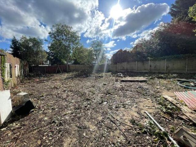 House for sale in Portfolio of 17 properties, Luton, Bedfordshire, LU3 2BN, LU3