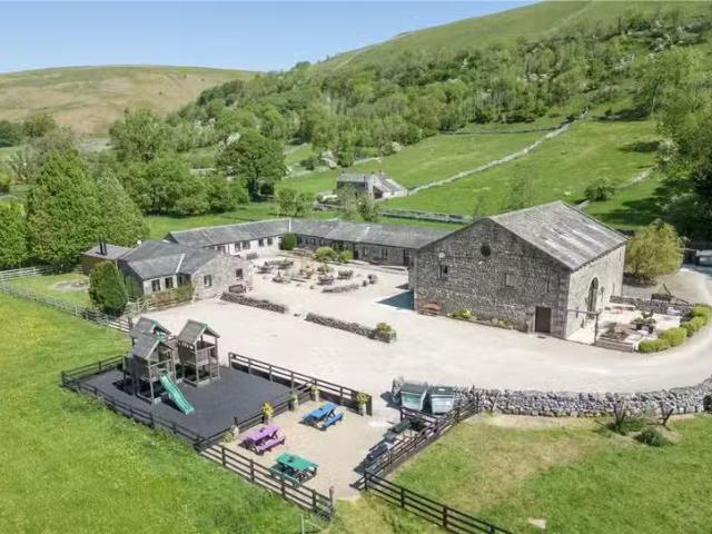 House for sale in Stonelands Farmyard Cottages, and Dubb Croft.