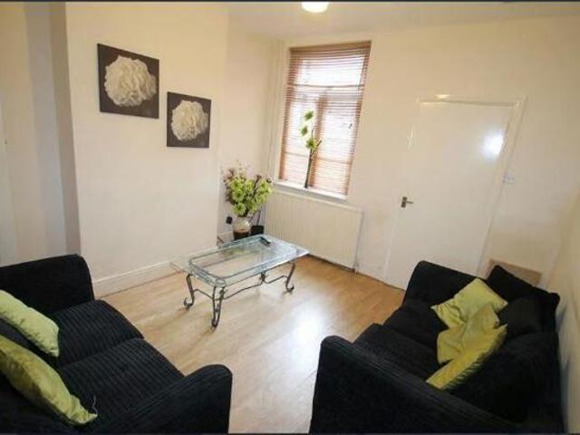 House For Sale Leicester Leicestershire 127000 ES99895368