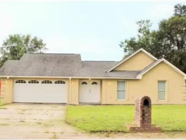 House for Rent: 4117 Magnolia Place, D'Iberville, MS 39540 41.