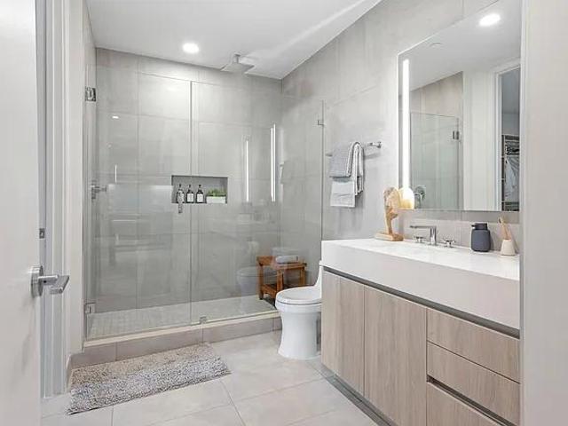 House for Rent $1150 month 3bad 2bath Miami FL