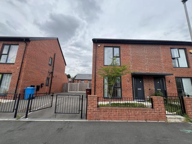House for rent Tunstall Street, Openshaw, M11