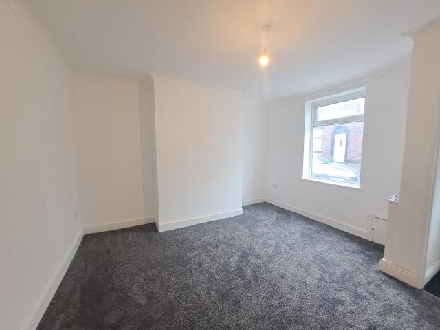 House for rent Turner Street, Lees, Oldham, OL4