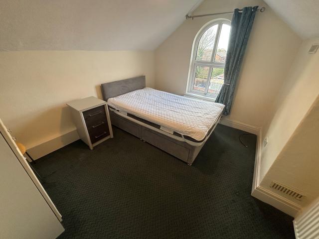 House for rent Wellington Road South SK2