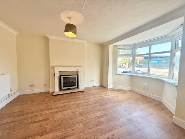 House for rent Wilderspool Causeway, Warrington, WA4.