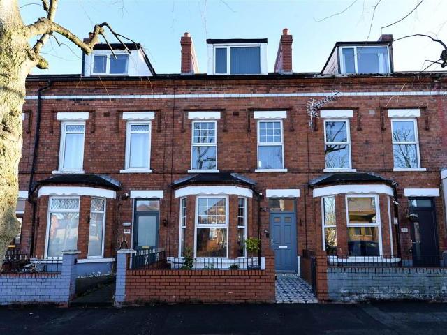 house for rent at 90 Templemore Avenue, Belfast BT5 4FW