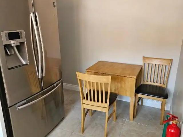 house for rent at 22 Wellington Park Avenue, Belfast, Antrim, BT9 6DT, England