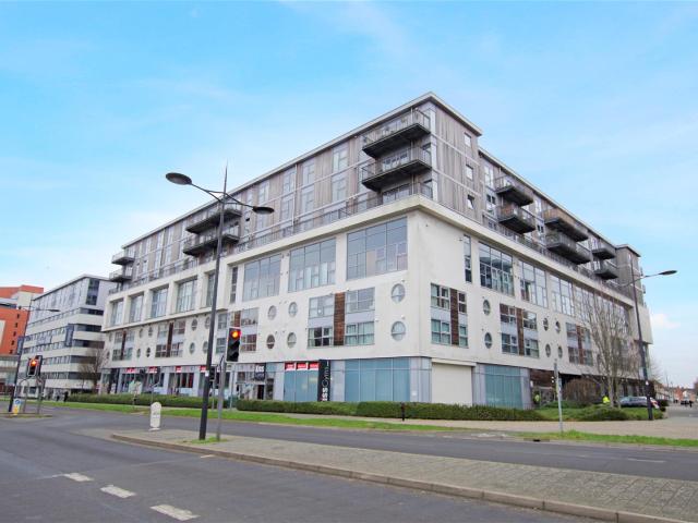 house for rent at Beckhampton Street, Swindon United Kingdom