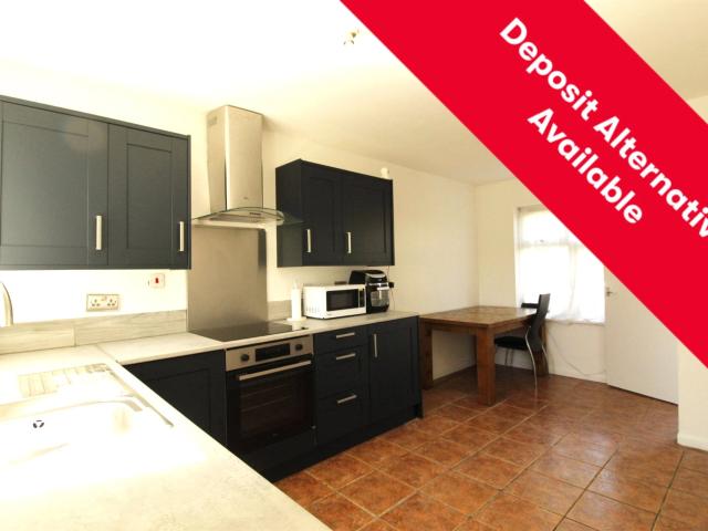 house for rent at Elthorne Road, London, NW9, UK
