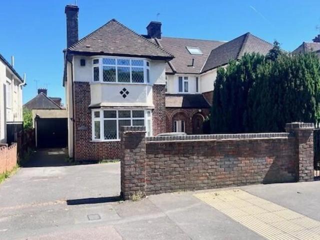 house for rent at High Road, London, United_kingdom